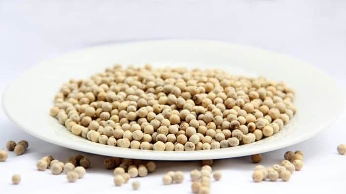 White Pepper: Type, Flavor, Uses, Comparison, FAQs